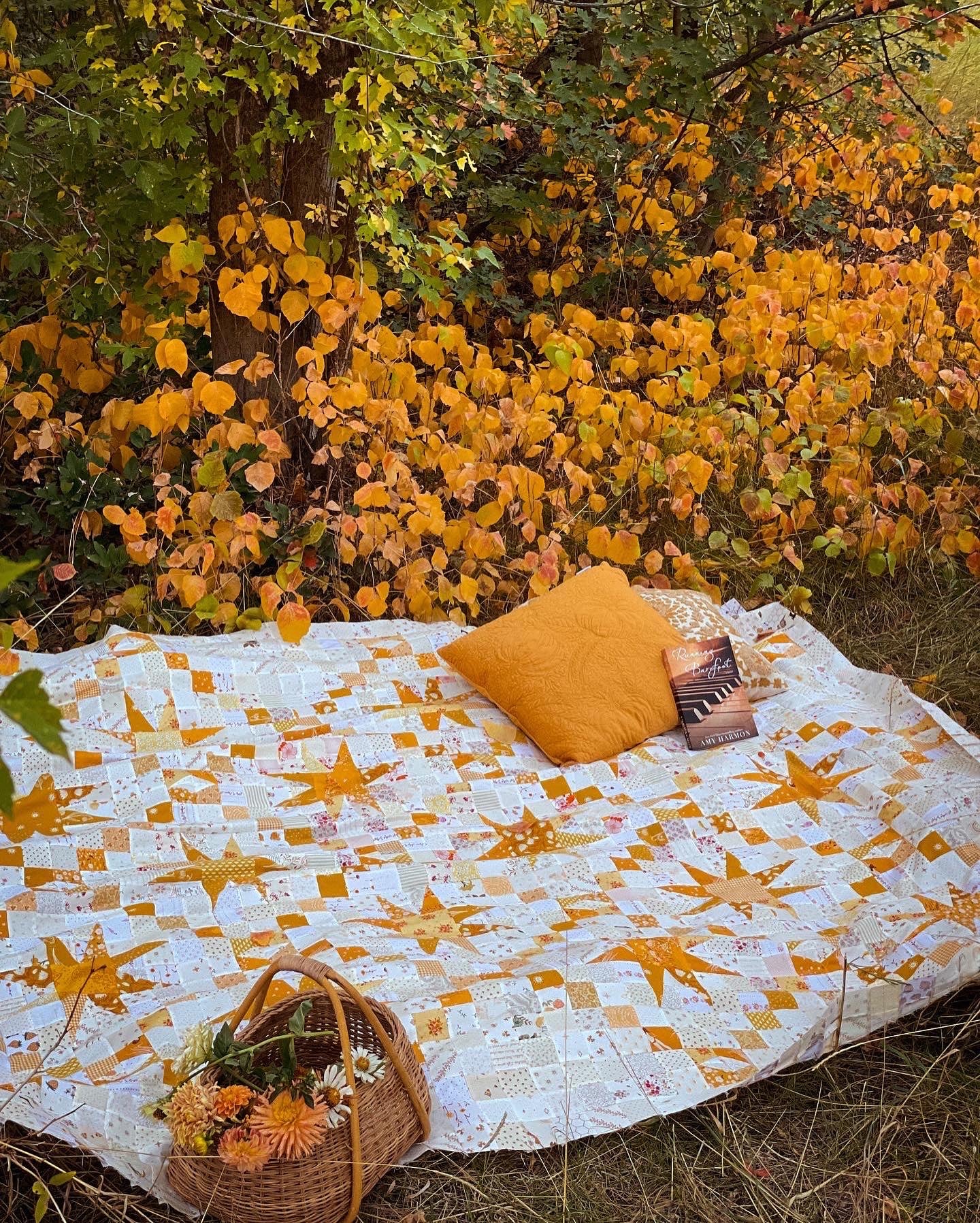 Westwood Acres Fabric — Golden Afternoon Quilt Kit + Pattern